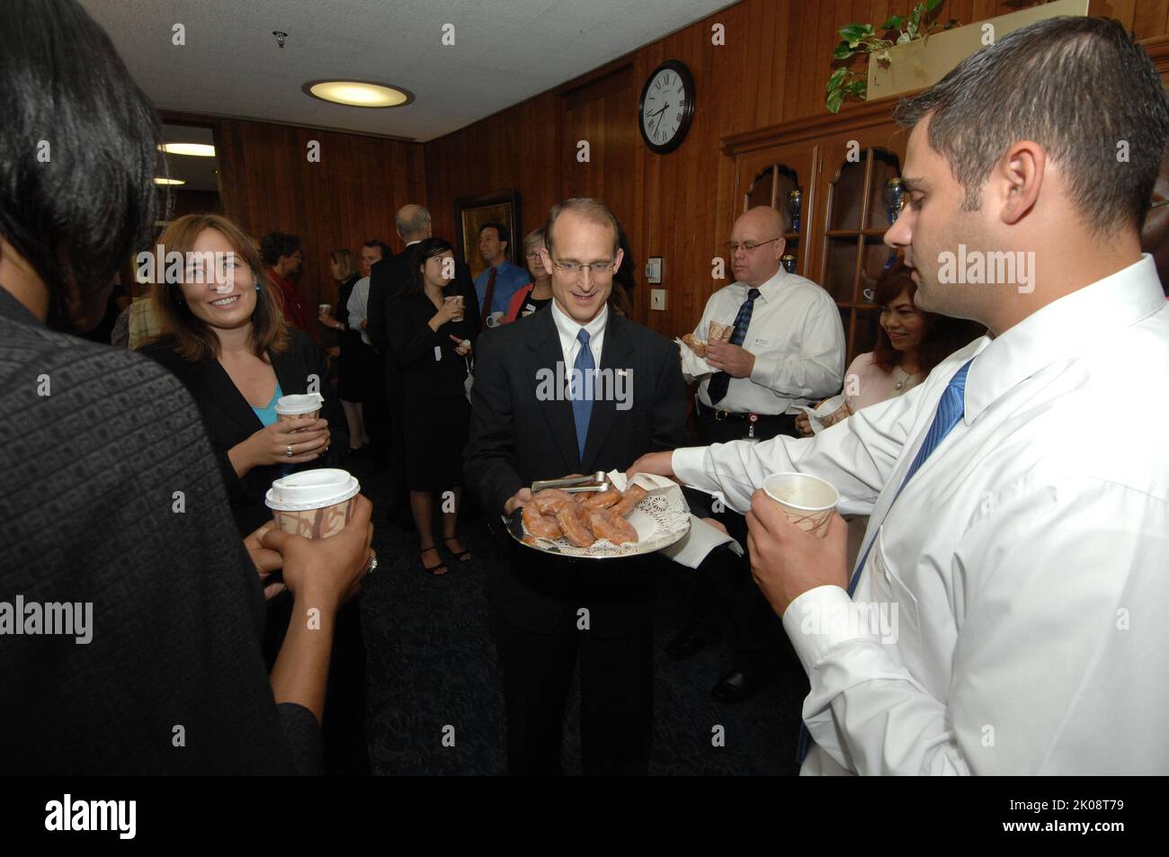 Secretary Steve Preston Meeting HUD Staff - Secretary Steve Preston ...