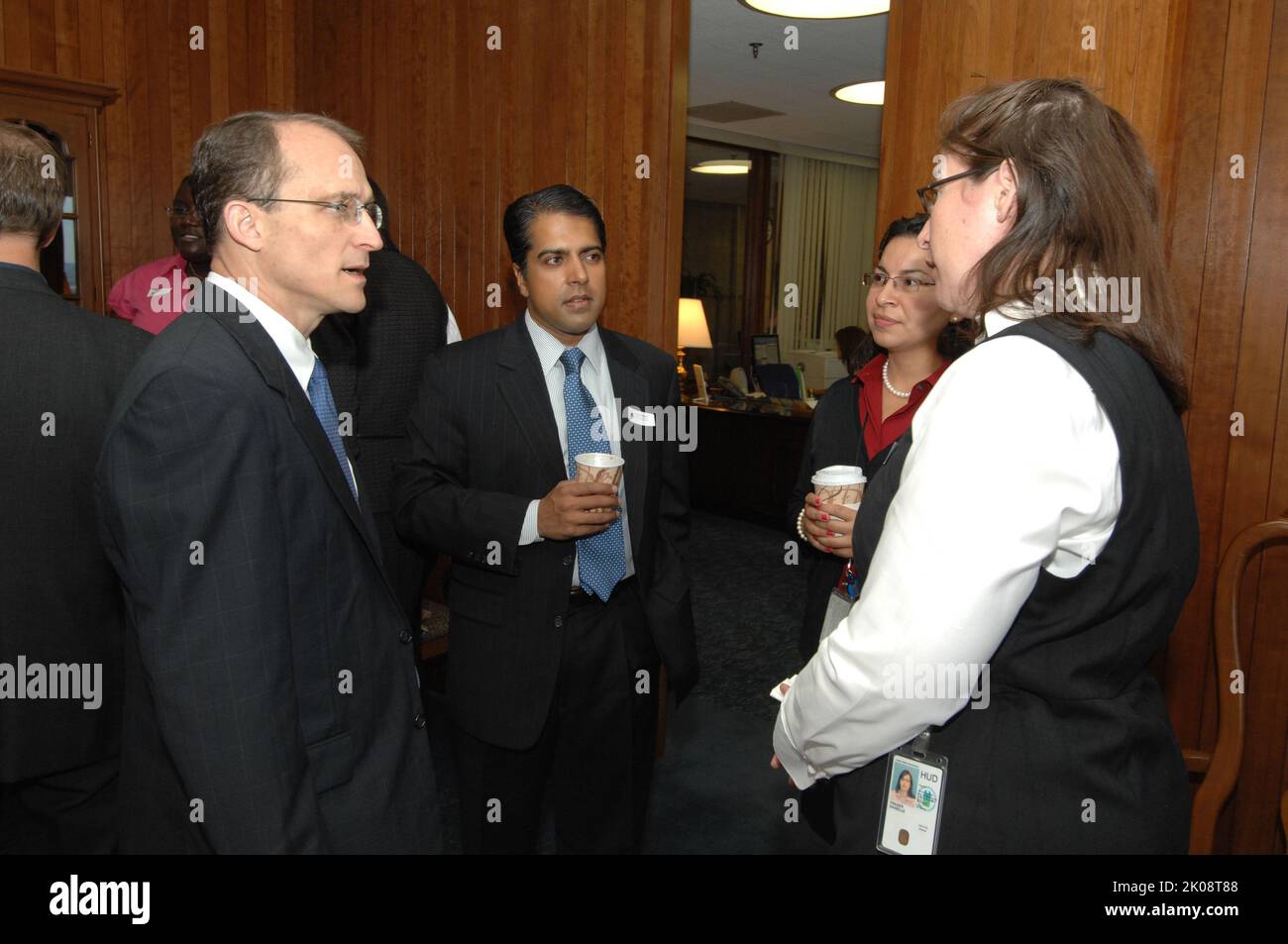 Secretary Steve Preston Meeting HUD Staff - Secretary Steve Preston ...