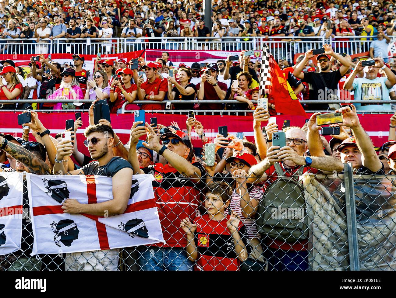 MONZA - Fans during qualifying for the F1 Grand Prix of Italy at the ...