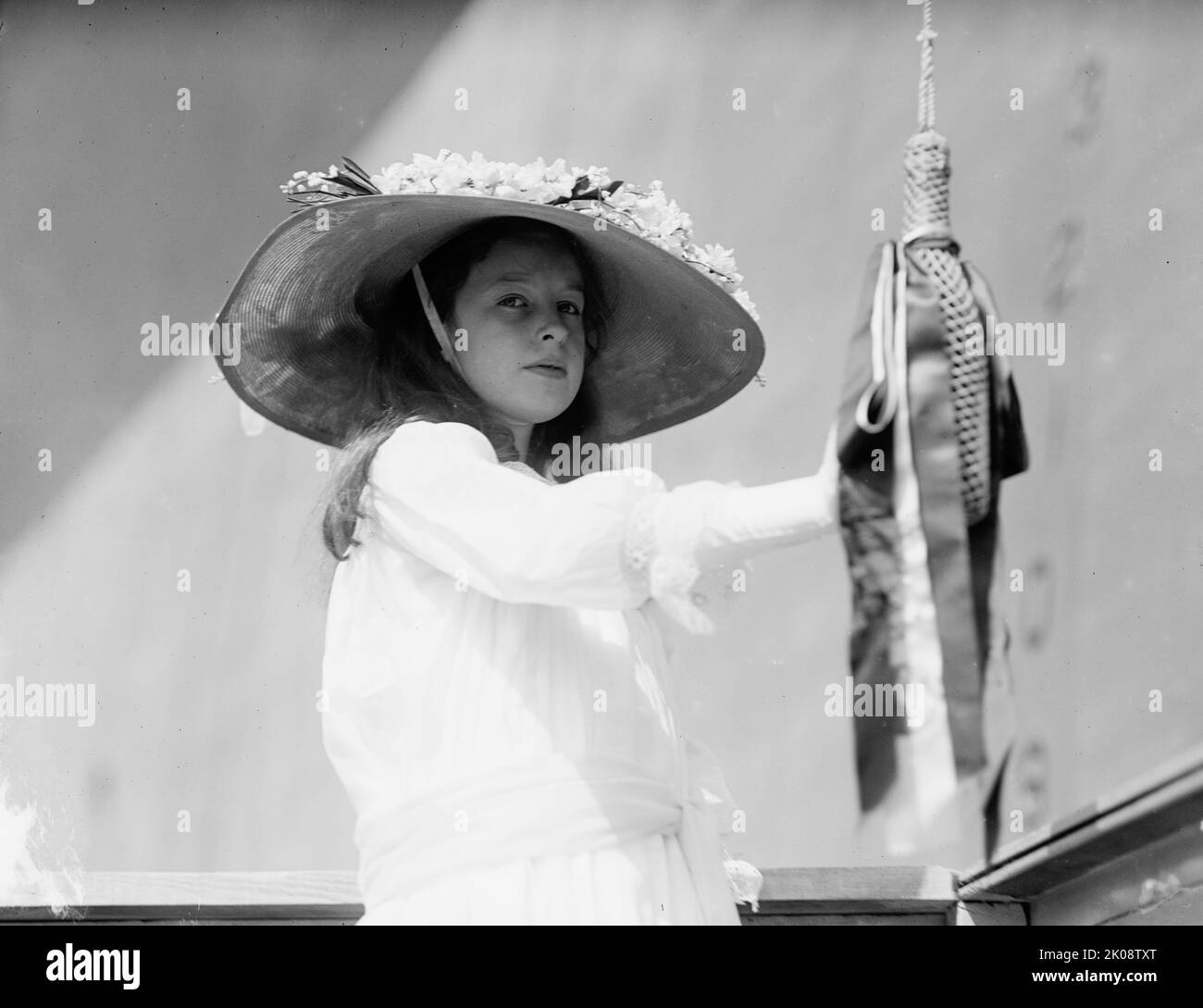 Claudia Lyon of Texas, Sponsor At Launching of U.S.S. Texas, May 18 ...