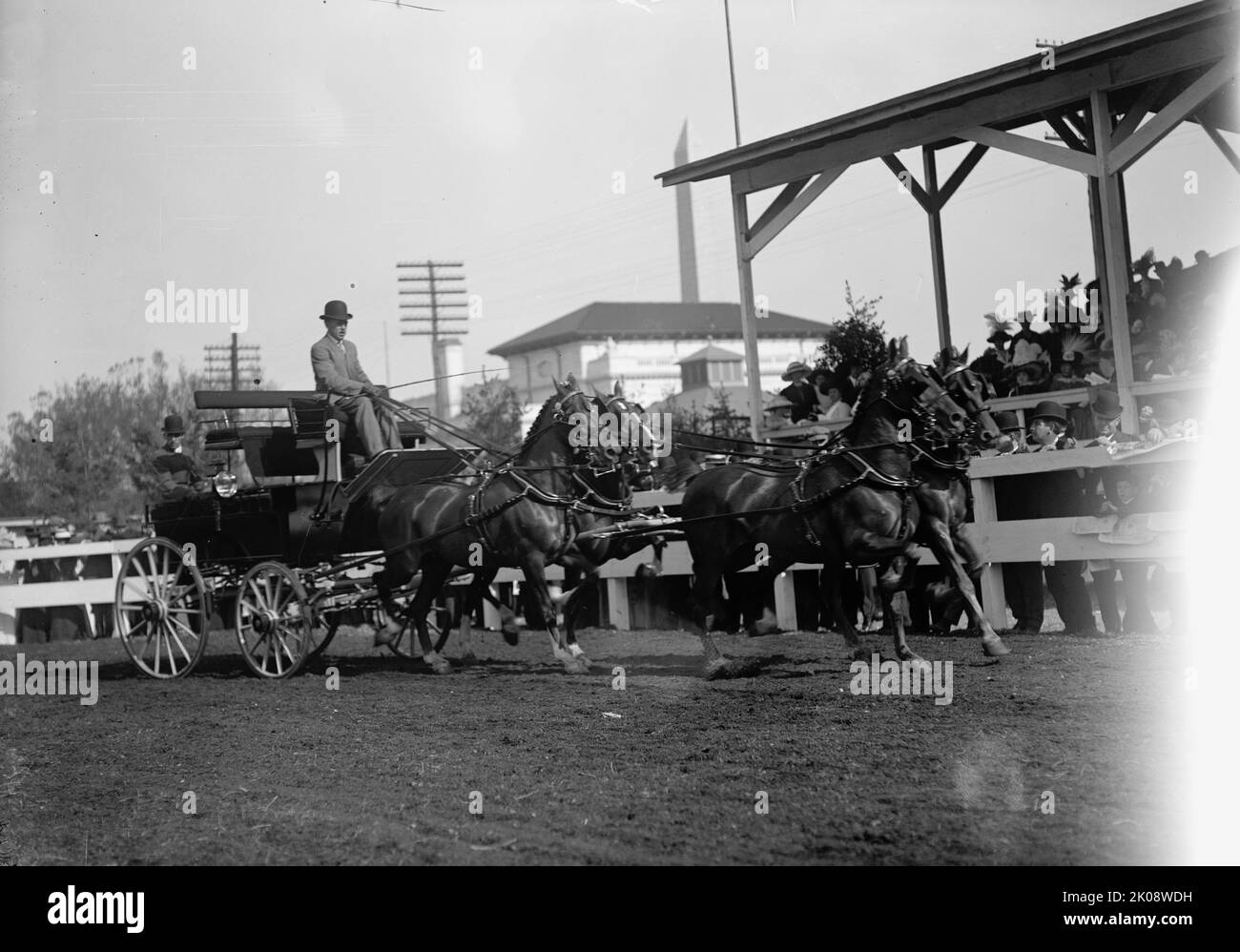 Horse cart racing america Black and White Stock Photos & Images - Alamy