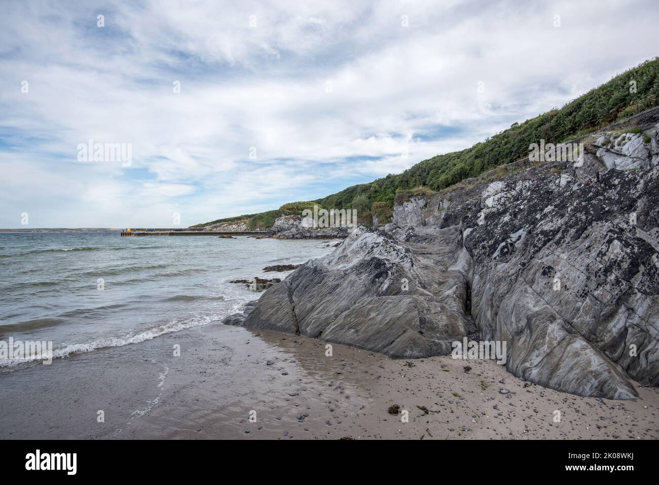 Pier road rosscarbery is next to castle bay hi-res stock photography ...