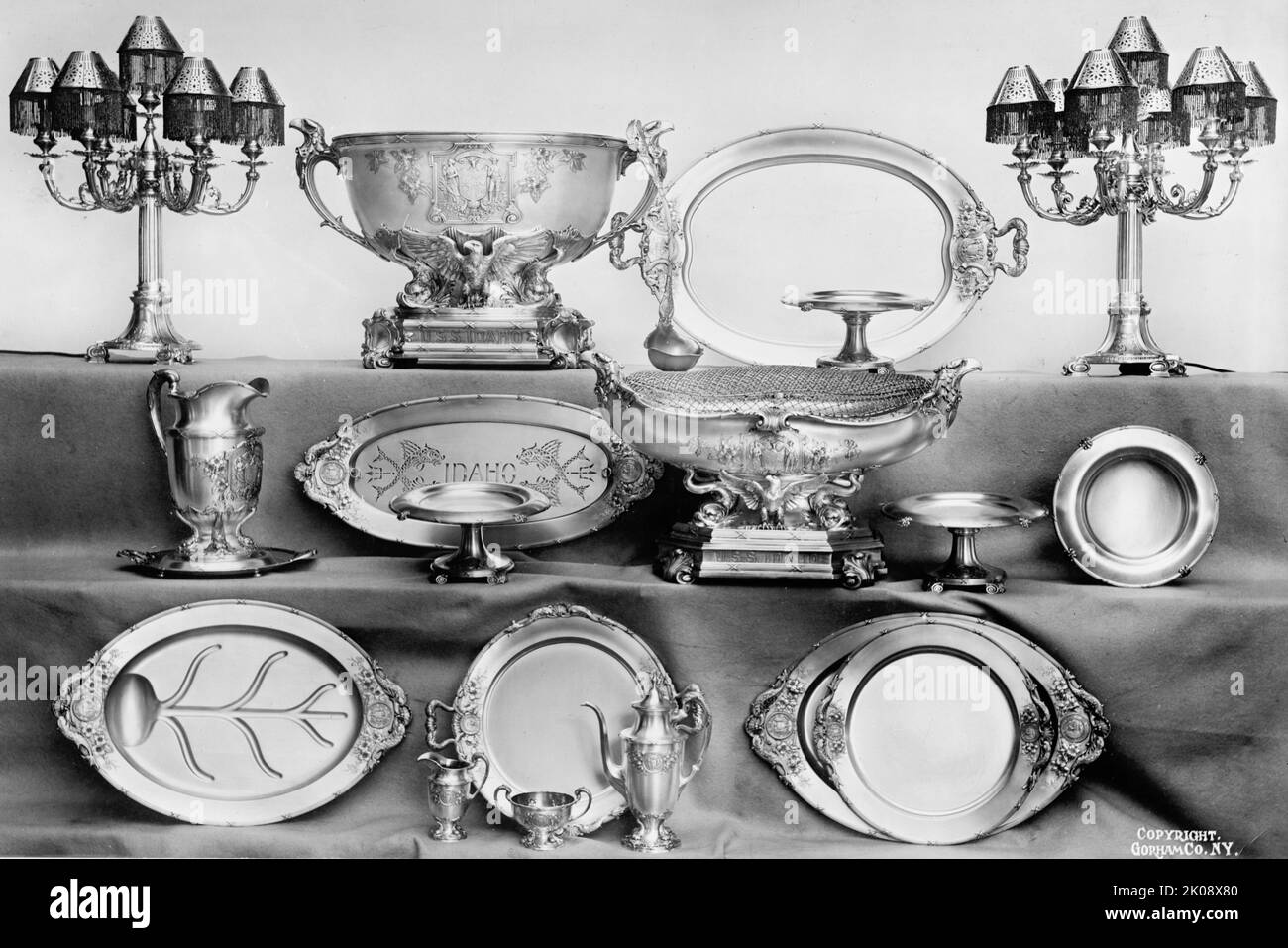 American warship manufacturing Black and White Stock Photos & Images ...