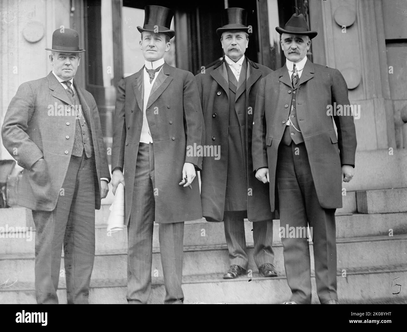 Us politicians hi-res stock photography and images - Alamy