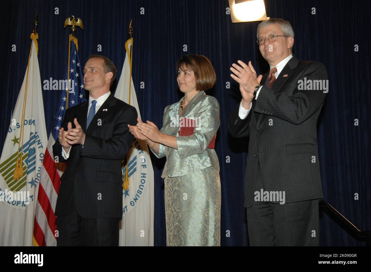 Swearing-in Ceremony for HUD Secretary Steve Preston - Swearing-in ...