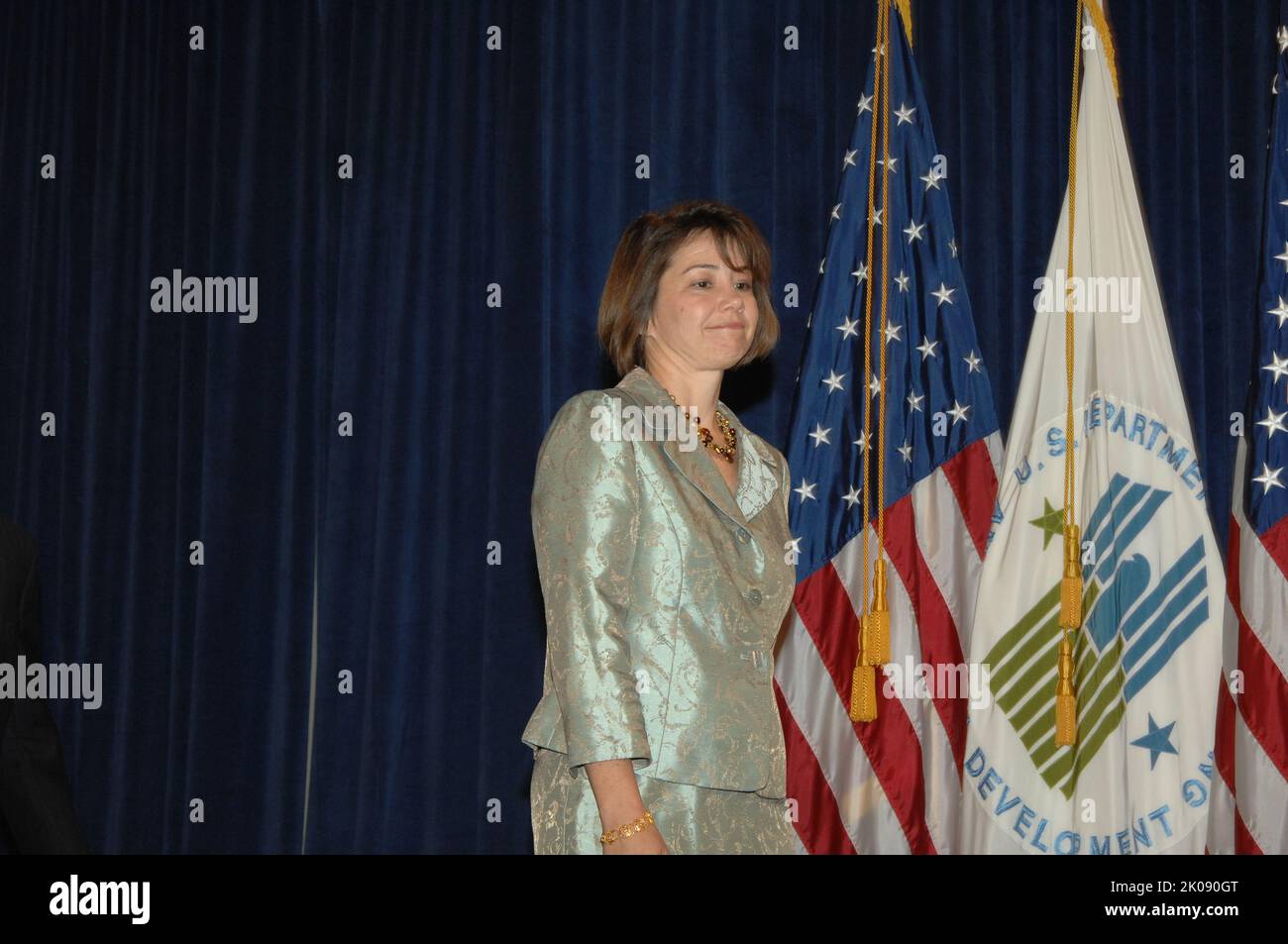 Swearing-in Ceremony for HUD Secretary Steve Preston - Swearing-in ...