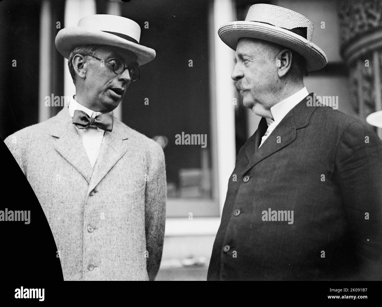 Democratic National Convention - Col. George Harvey; Sen. A.O. Bacon of ...