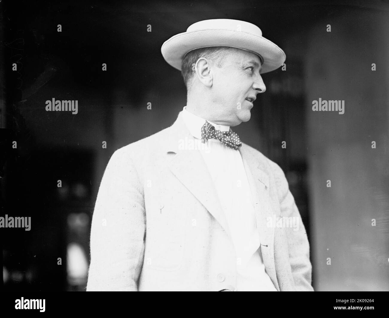 1912 white tie hi-res stock photography and images - Alamy