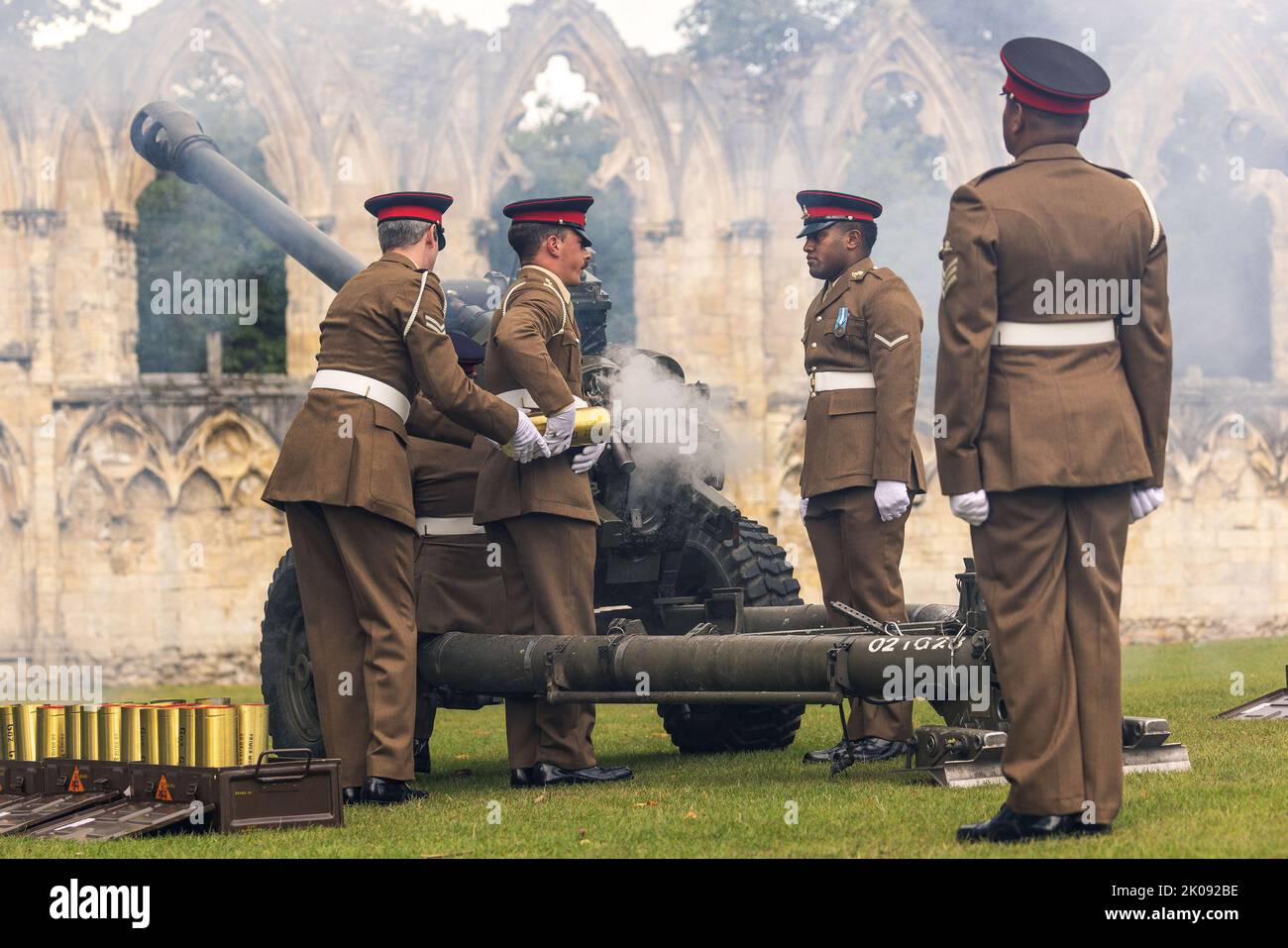 L118 light gun hi-res stock photography and images - Alamy