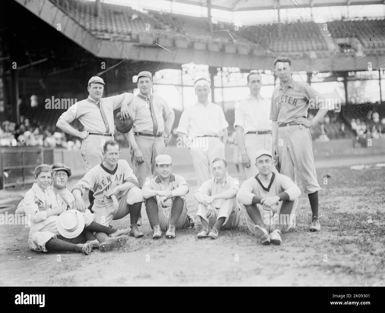 1910s baseball stadium hi-res stock photography and images - Alamy