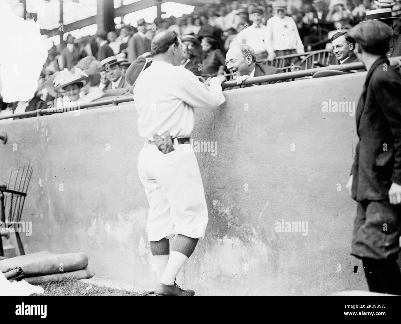 Baseball, Professional - Dutch Schaeffer Talking To Vice President ...