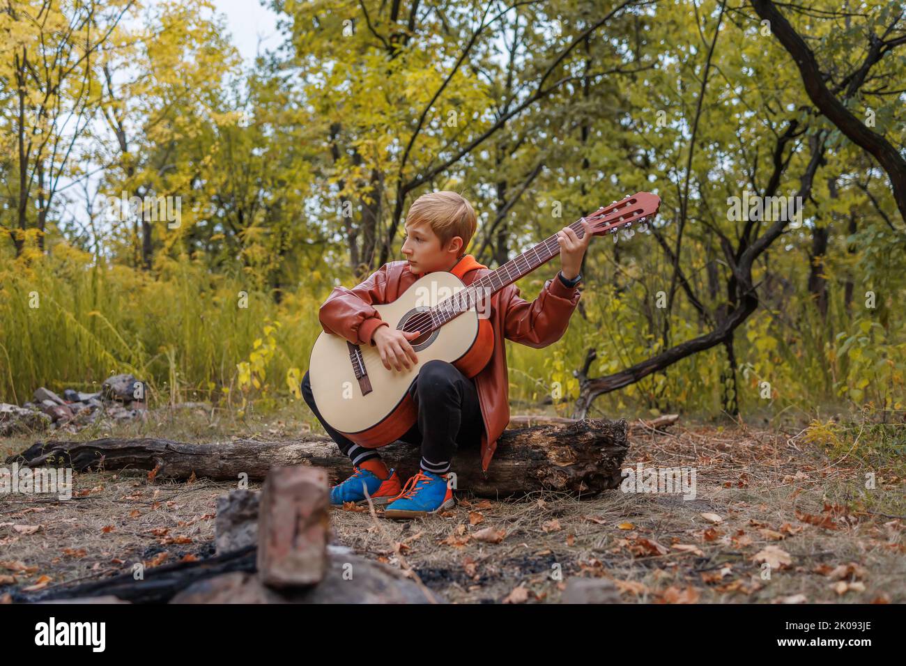 Family boy scout hi-res stock photography and images - Alamy