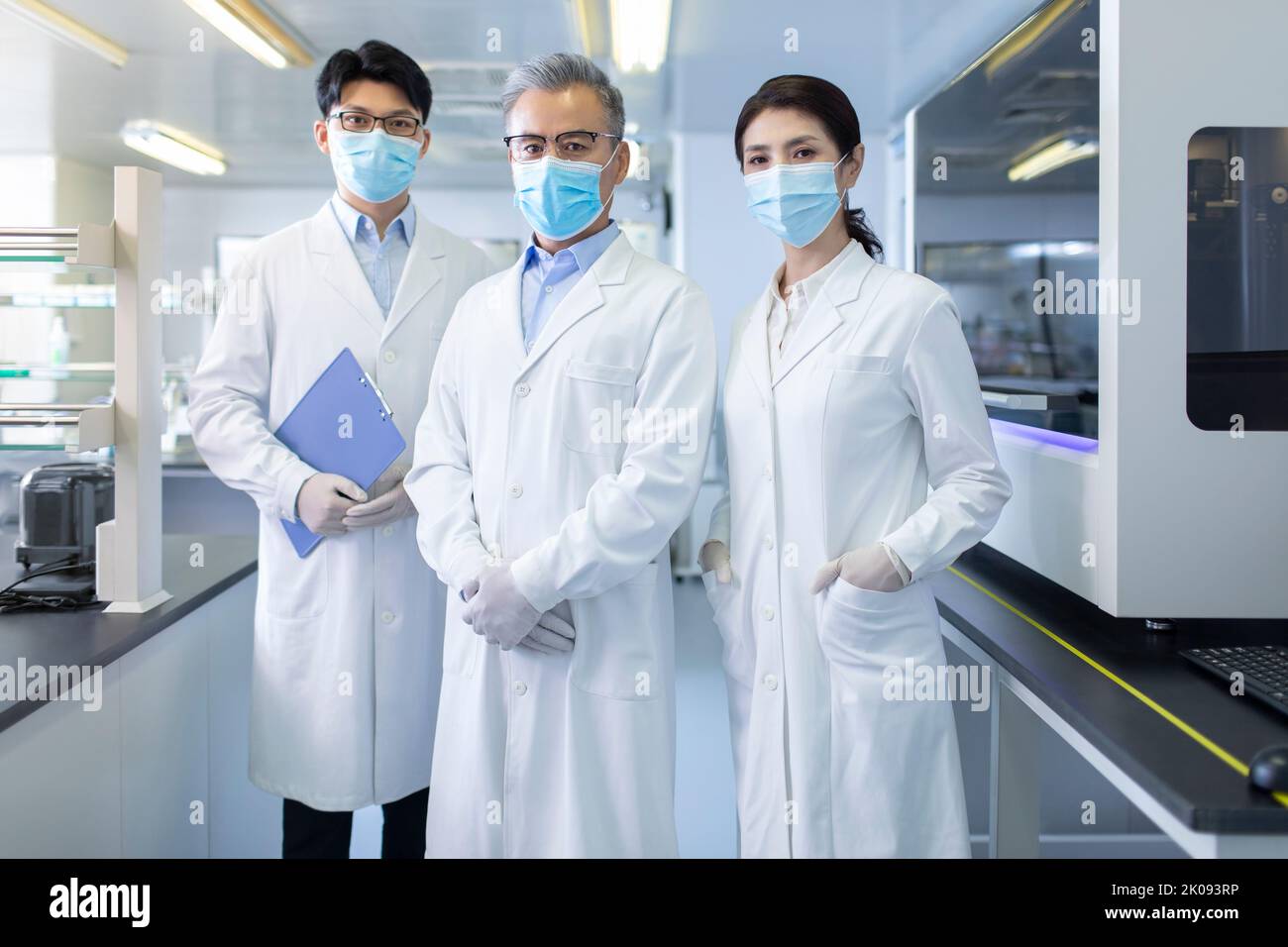 Chinese research hi-res stock photography and images - Alamy
