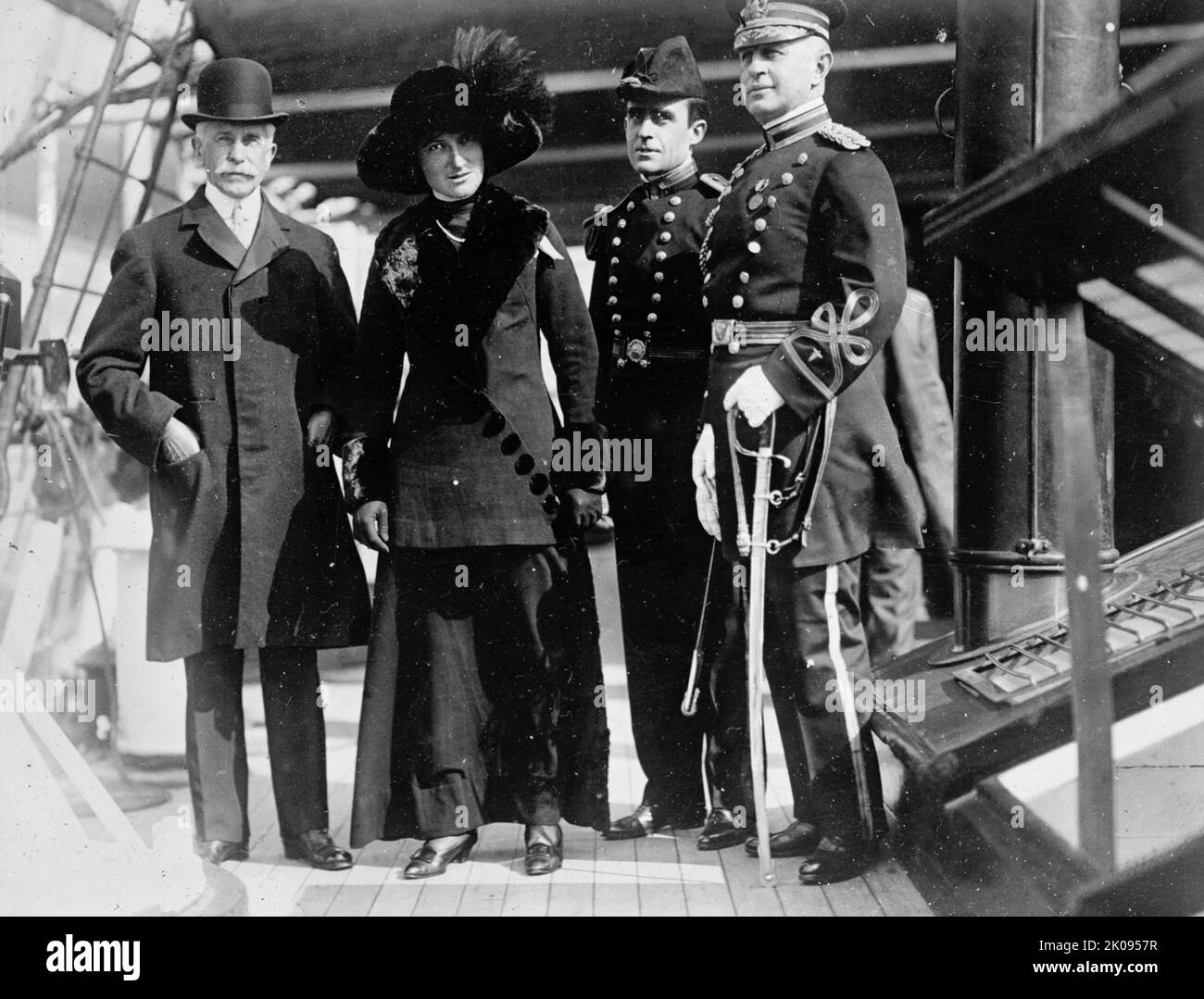 Doctor cary t grayson hi-res stock photography and images - Alamy