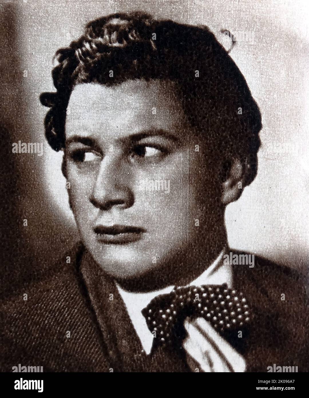 Peter Ustinov. Sir Peter Alexander von Ustinov CBE FRSA (16 April 1921 ...