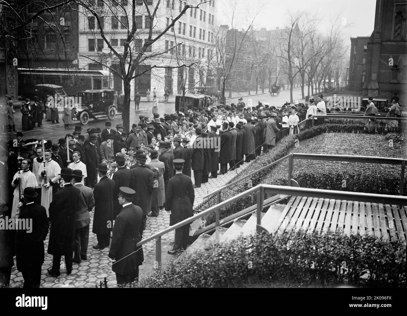 Pan American Mass. - Thanksgiving Day At St. Patrick's. Choir, 1912 ...