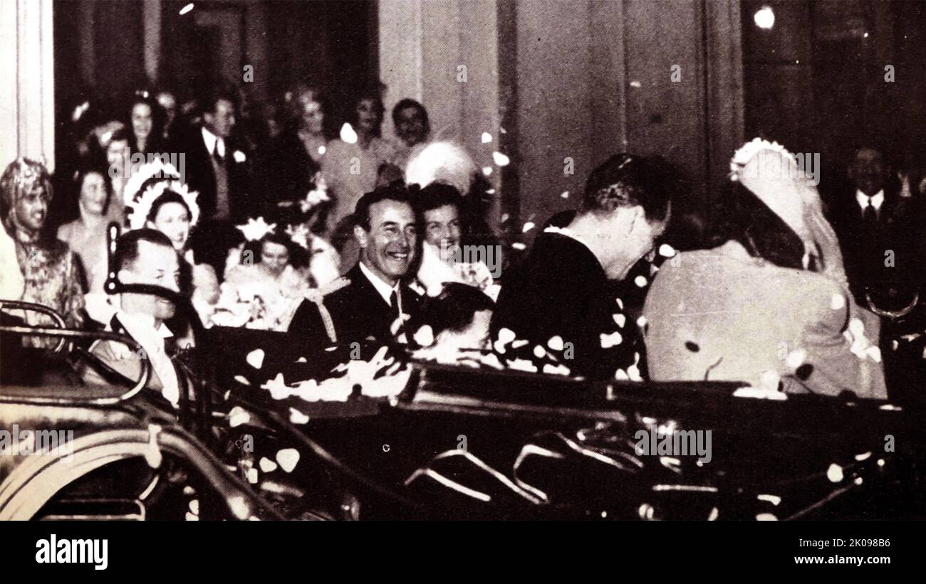 1947 queen elizabeth wedding hi-res stock photography and images - Alamy