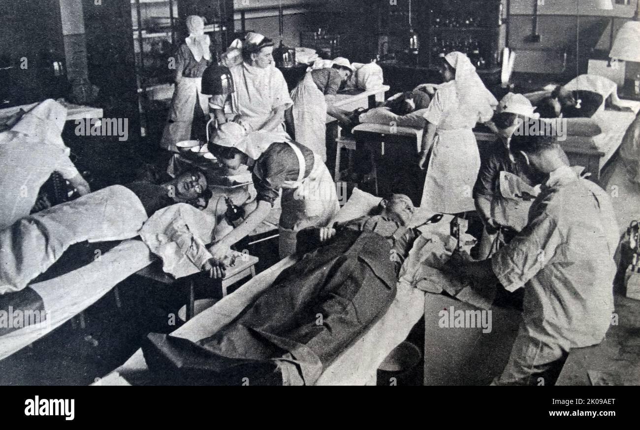 People giving blood in Leeds, England Stock Photo - Alamy