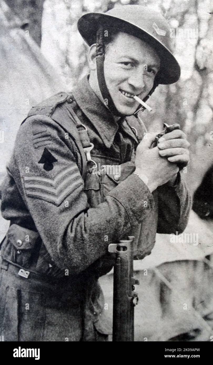 A british army sergeant hi-res stock photography and images - Alamy