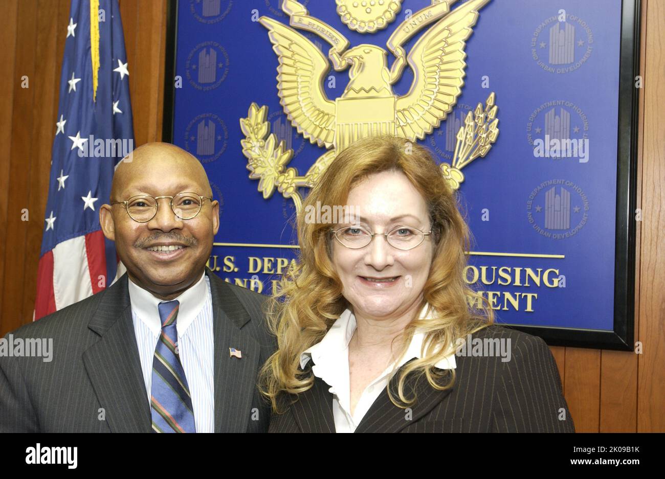 Secretary Alphonso Jackson with HUD Staff - Secretary Alphonso Jackson ...