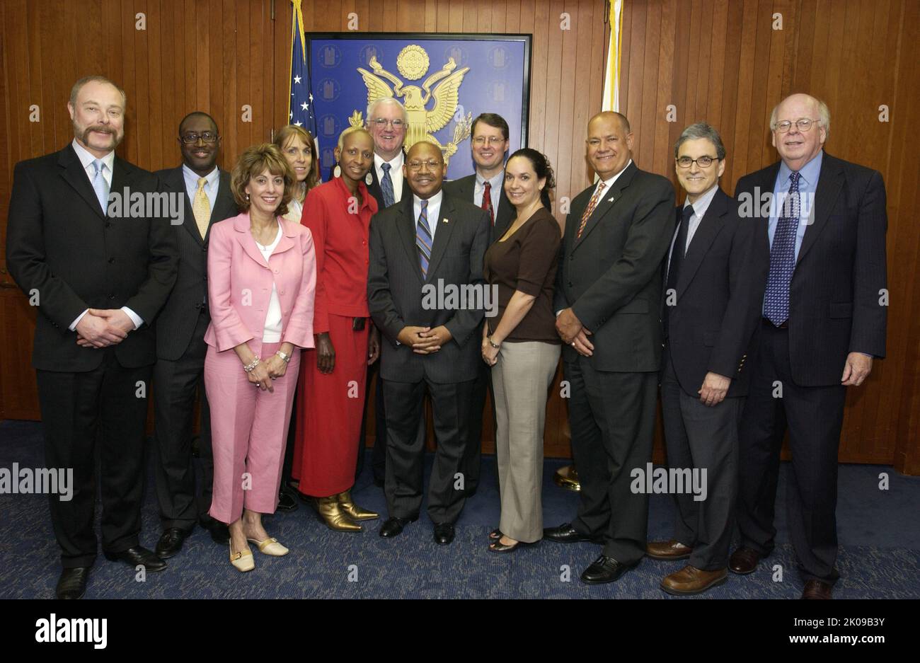 Secretary Alphonso Jackson with HUD Staff - Secretary Alphonso Jackson ...