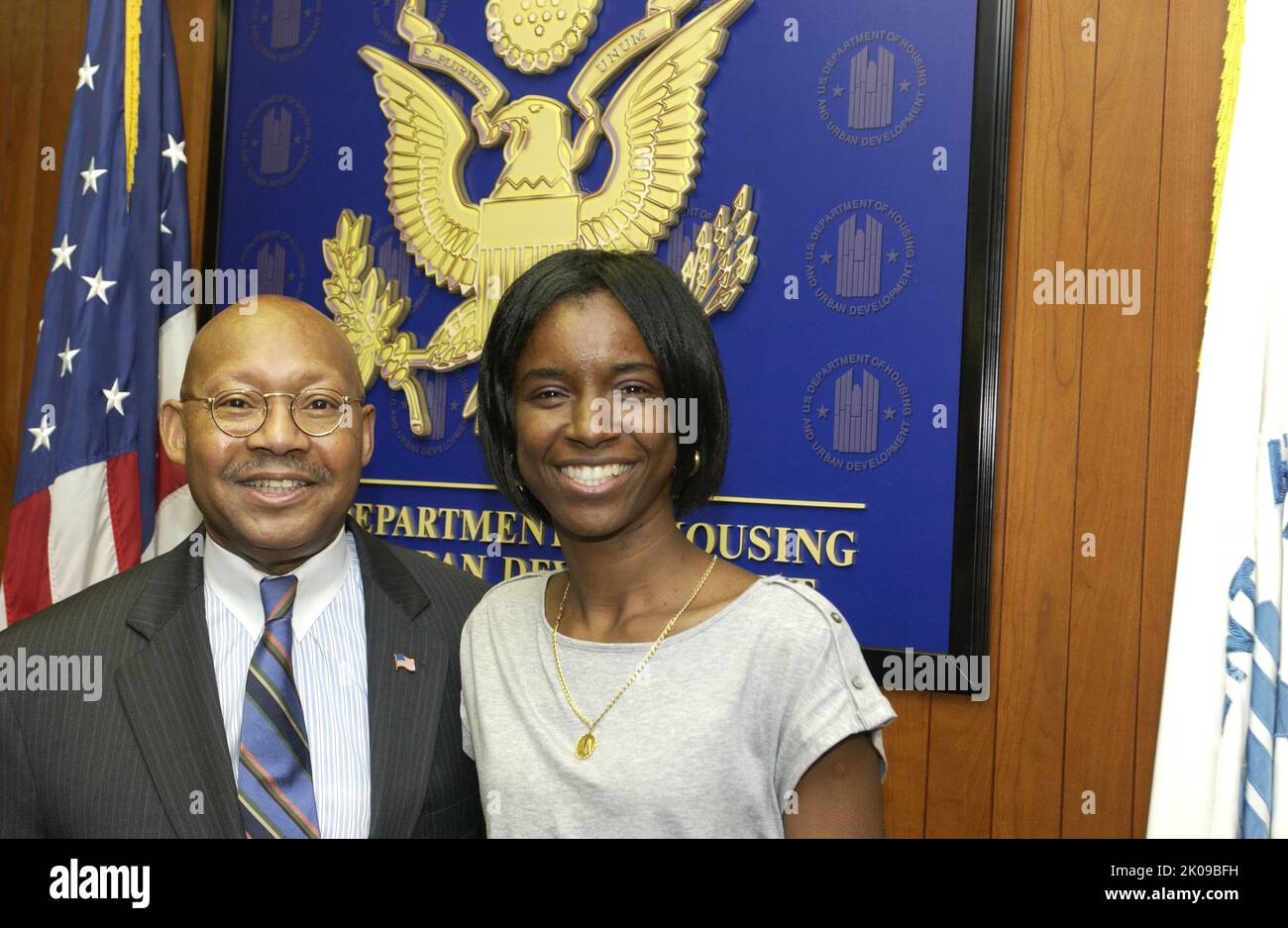 Secretary Alphonso Jackson with HUD Staff - Secretary Alphonso Jackson ...