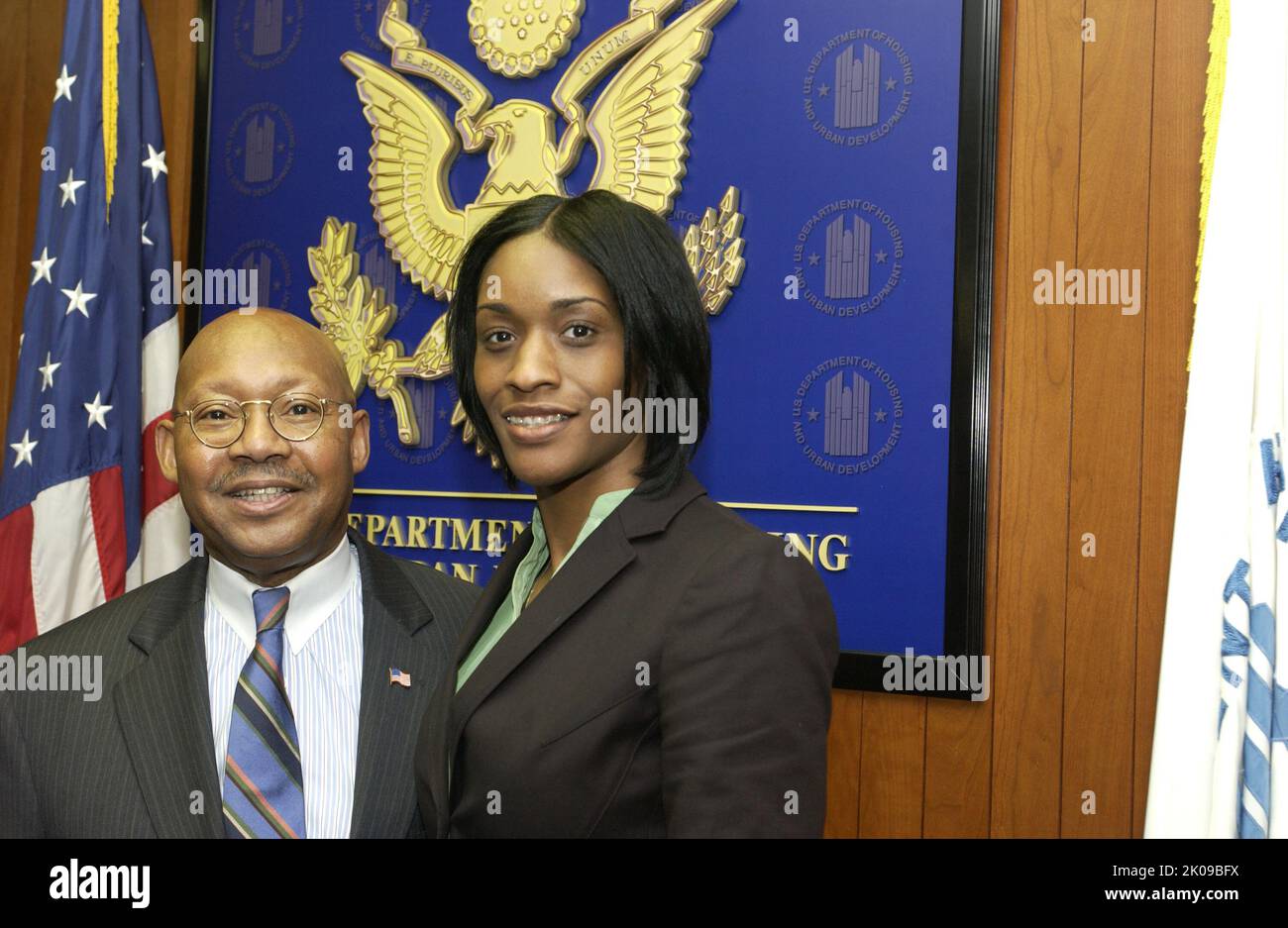 Secretary Alphonso Jackson with HUD Staff - Secretary Alphonso Jackson ...