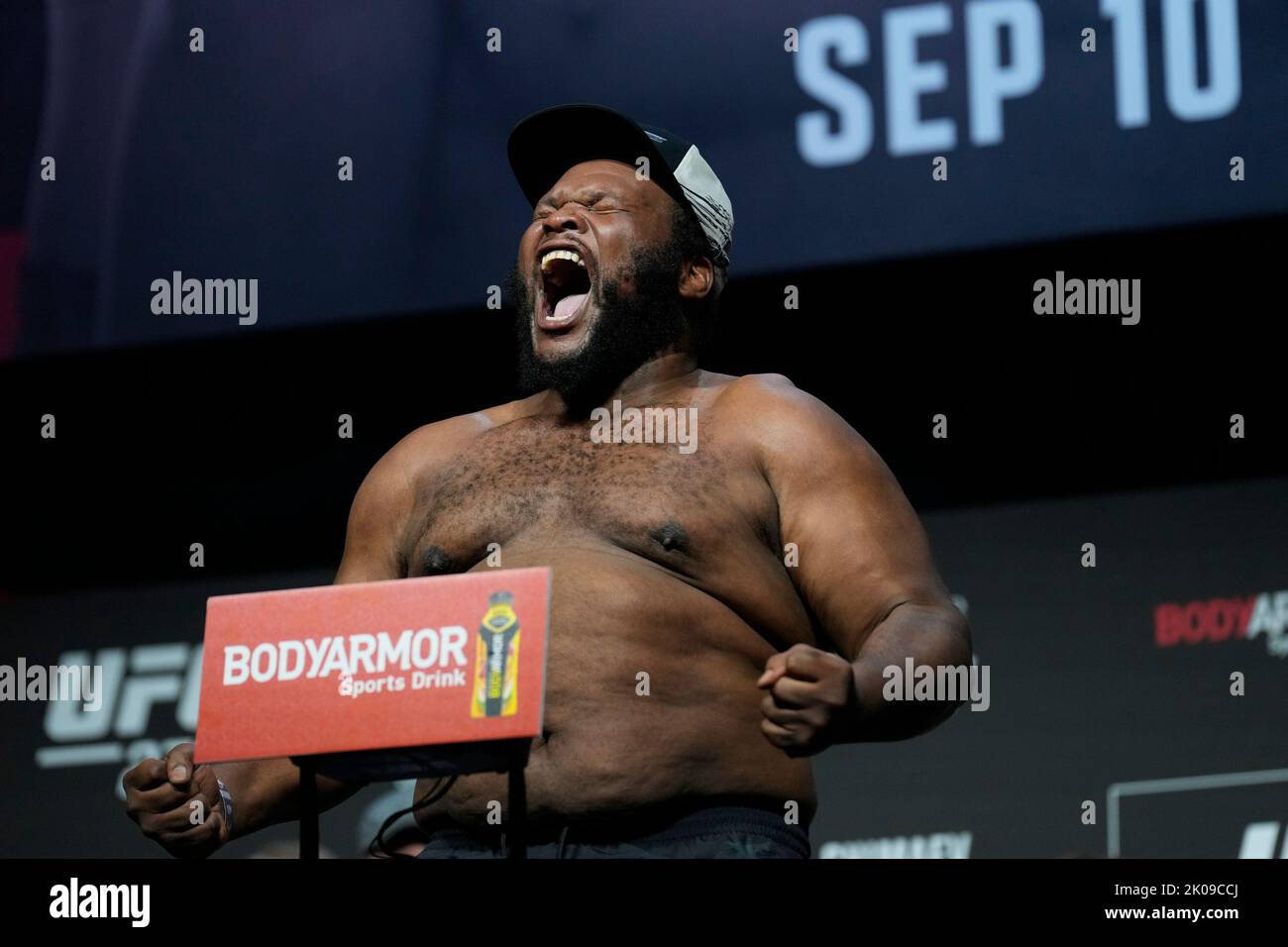 LAS VEGAS, NV - September 9: Chris Barnett at MGM Grand Garden Arena ...