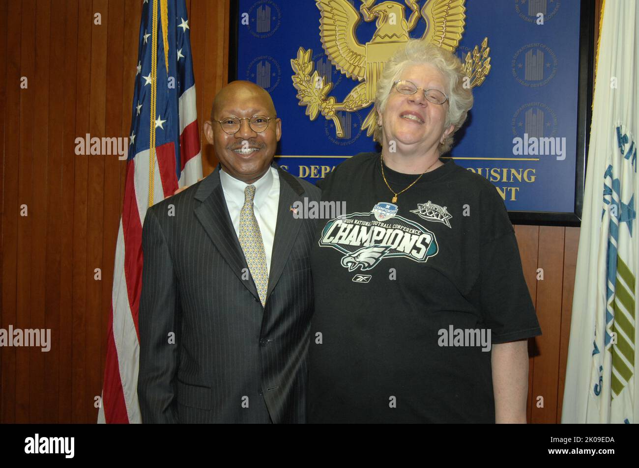 Secretary Alphonso Jackson with HUD Staff - Secretary Alphonso Jackson ...