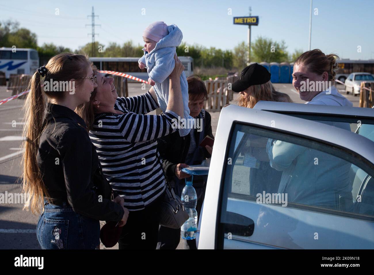 Reunited hands hi-res stock photography and images - Alamy