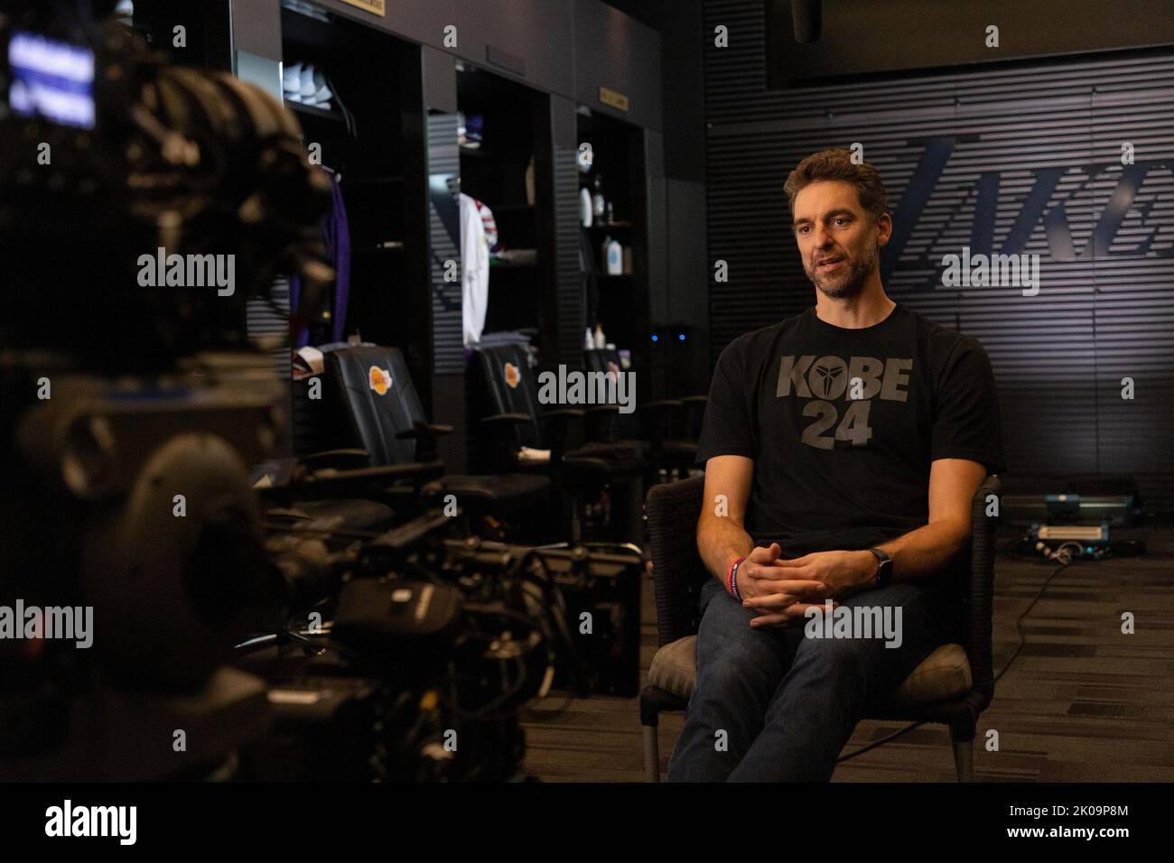 LEGACY: THE TRUE STORY OF THE LA LAKERS, (aka LEGACY: THE TRUE STORY OF ...