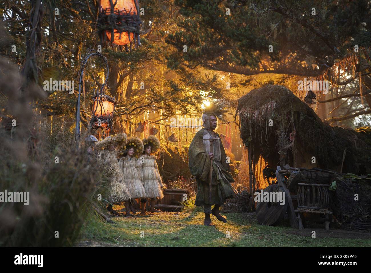 THE LORD OF THE RINGS: THE RINGS OF POWER, Beau Cassidy (middle child ...