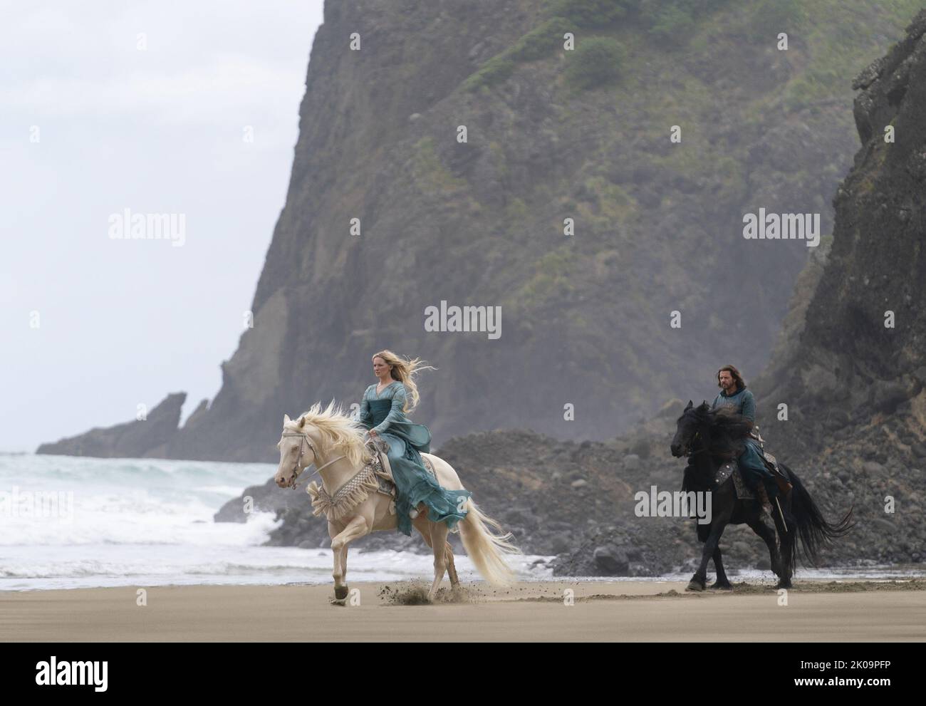 THE LORD OF THE RINGS: THE RINGS OF POWER, left: Morfydd Clark, (Season ...