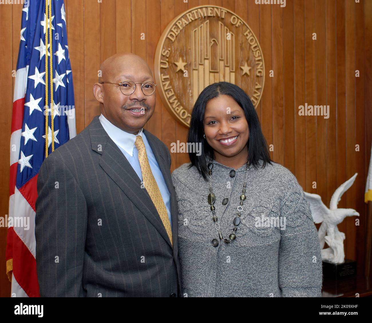 Secretary Alphonso Jackson with Deandra Cullen - Secretary Alphonso ...