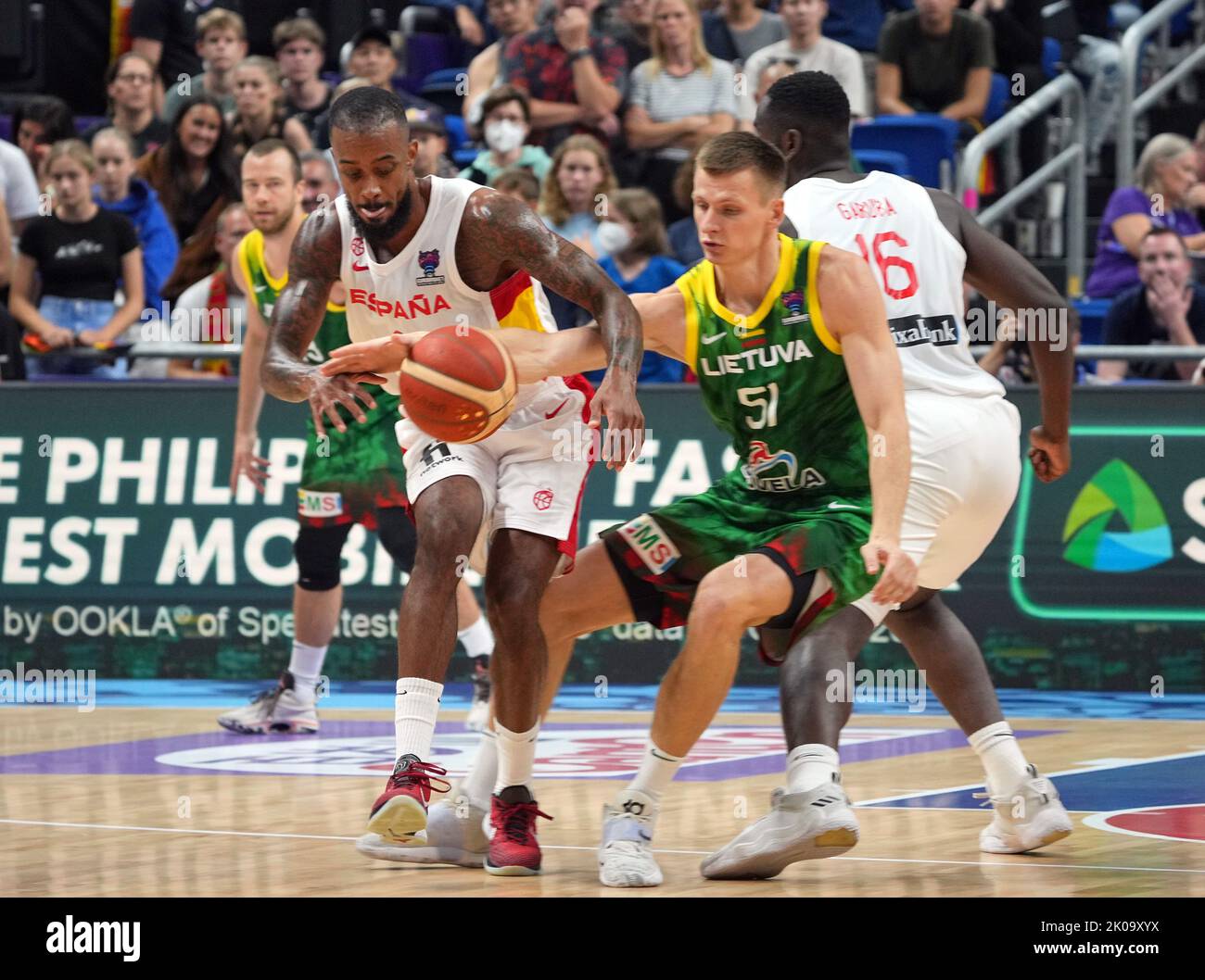 Berlin, Germany. 10th Sep, 2022. Basketball: European Championship ...