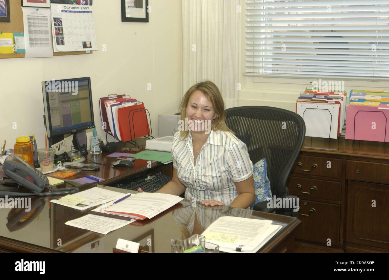 Informal professionalism hi-res stock photography and images - Alamy