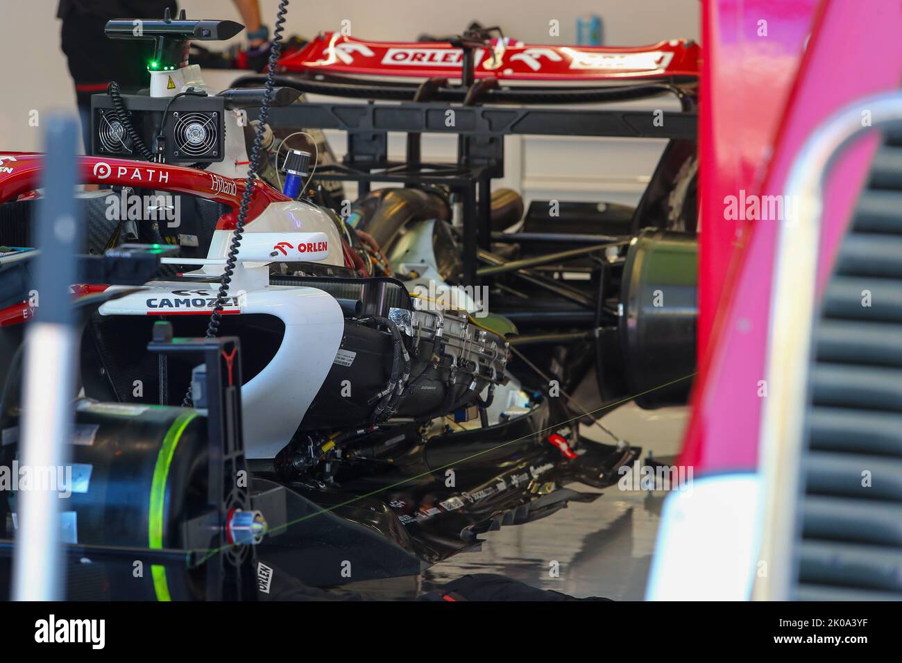 Alfa Romeo F1 Team ORLEN mechanicals at work on the car Stock Photo - Alamy