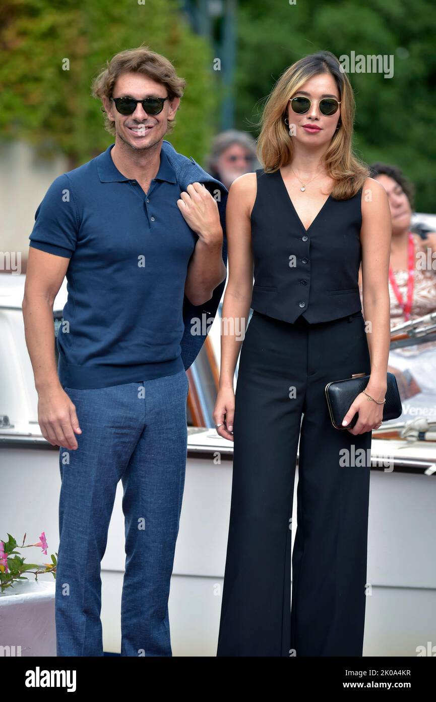 Giorgio Pasotti, Claudia Tosoni Stock Photo - Alamy