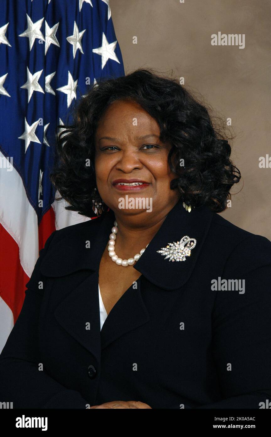 Presidential Management Fellows at HUD: Portraits - Official portraits ...