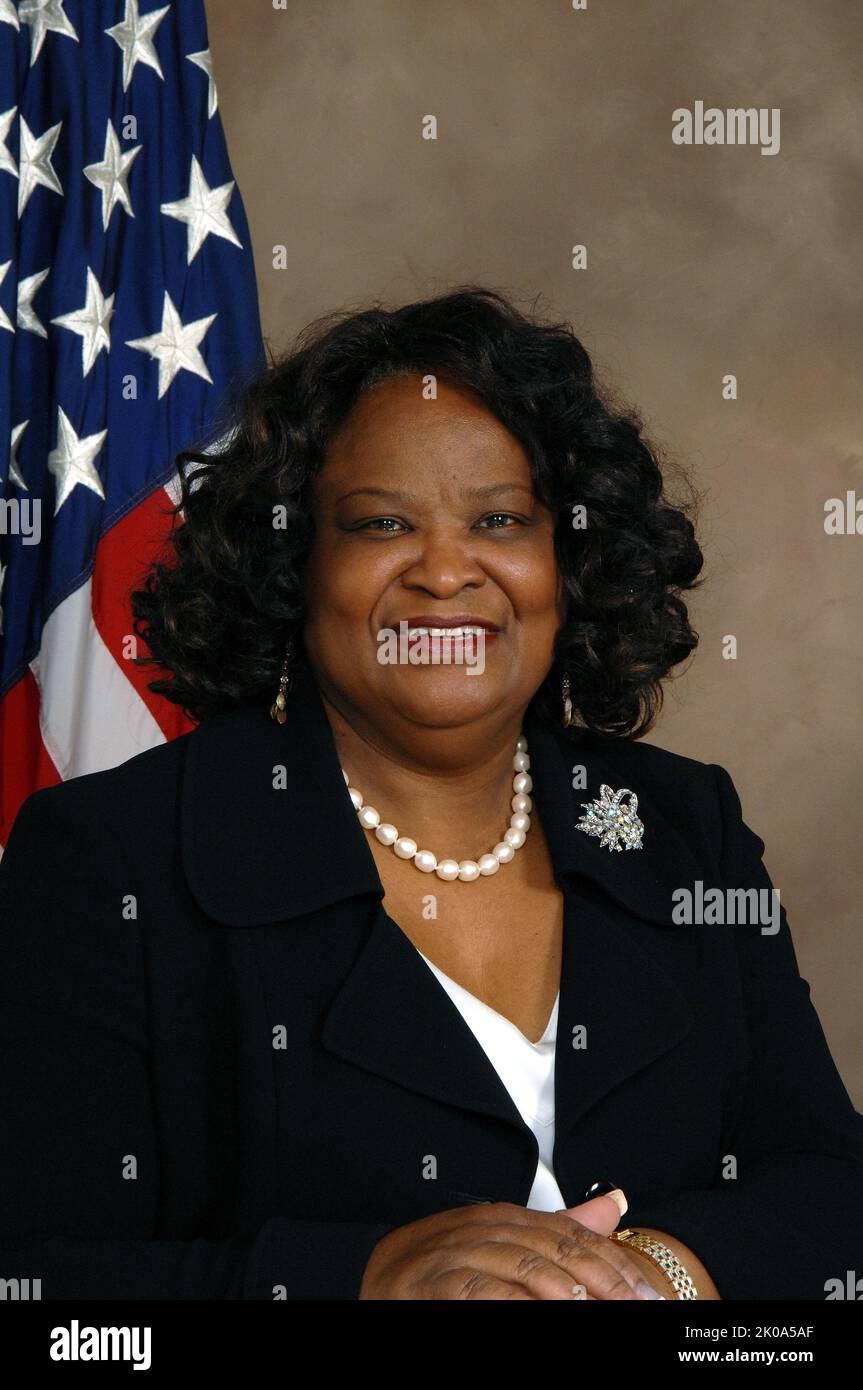 Presidential Management Fellows at HUD: Portraits - Official portraits ...