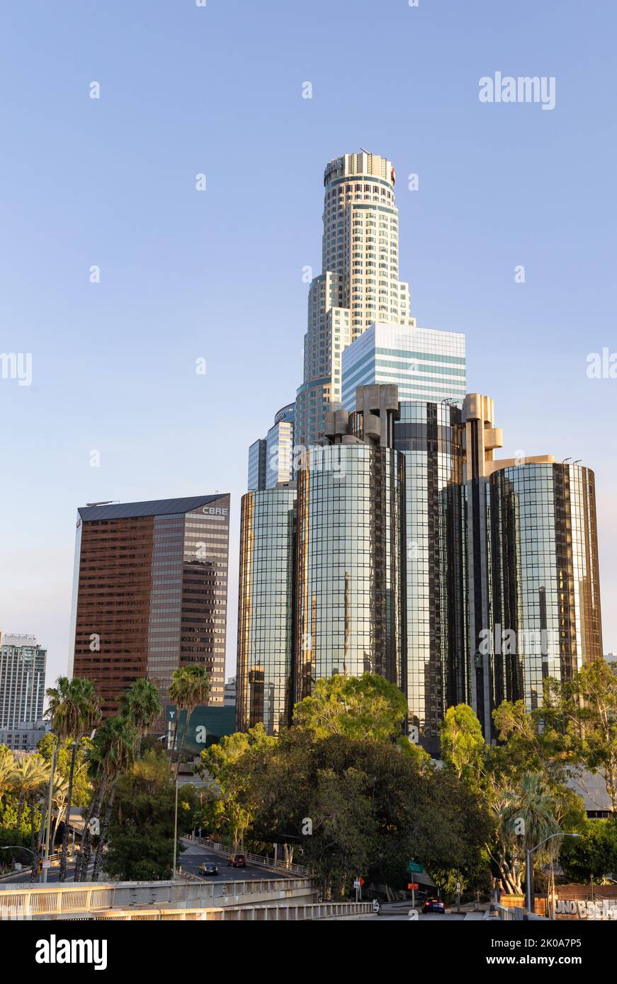 Los Angeles skyline at sunset Stock Photo - Alamy