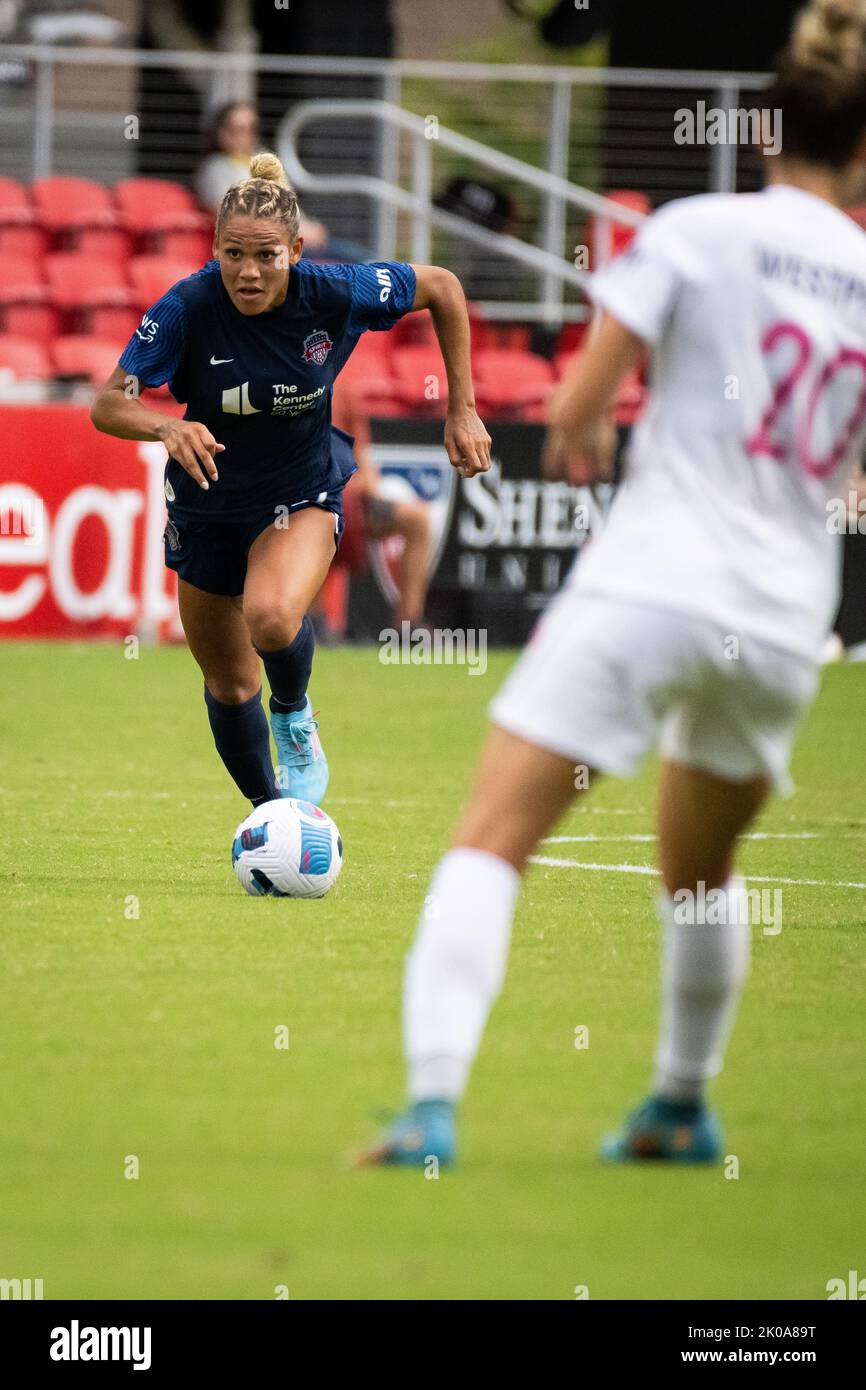 Spirit forward Trinity Rodman dribbles the ball, during a 4-3 ...