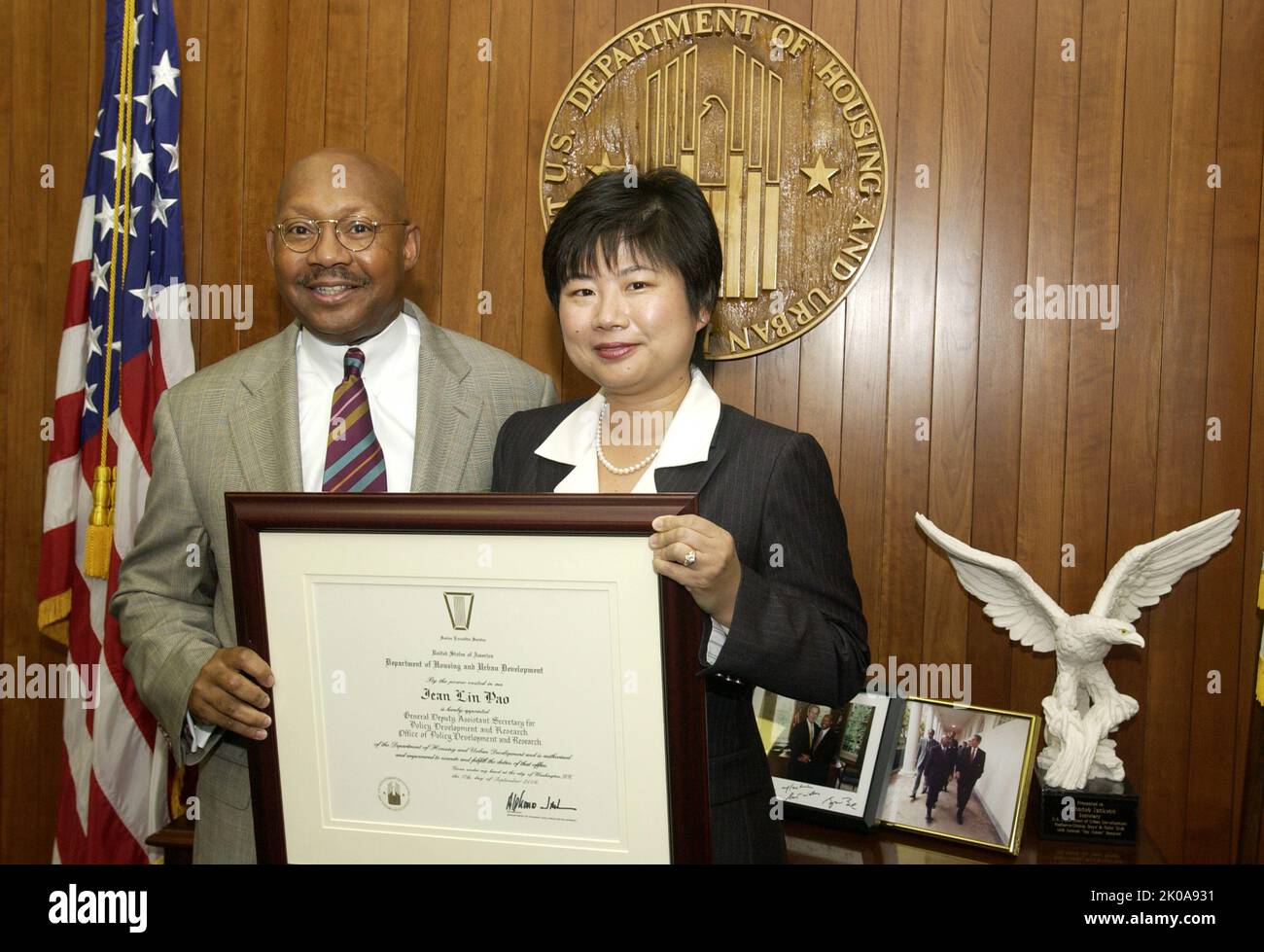 Secretary Alphonso Jackson with Jean Lin Pao - Jean Lin Pao, General ...