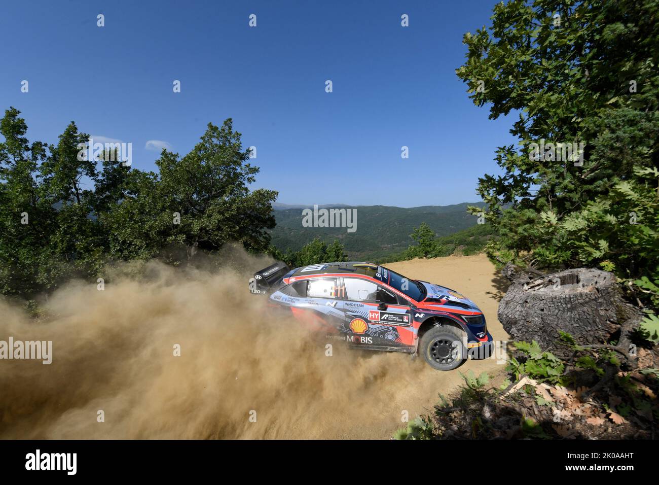 Thierry NEUVILLE Martijn WYDAEGHE, HYUNDAI SHELL MOBIS WORLD RALLY TEAM ...