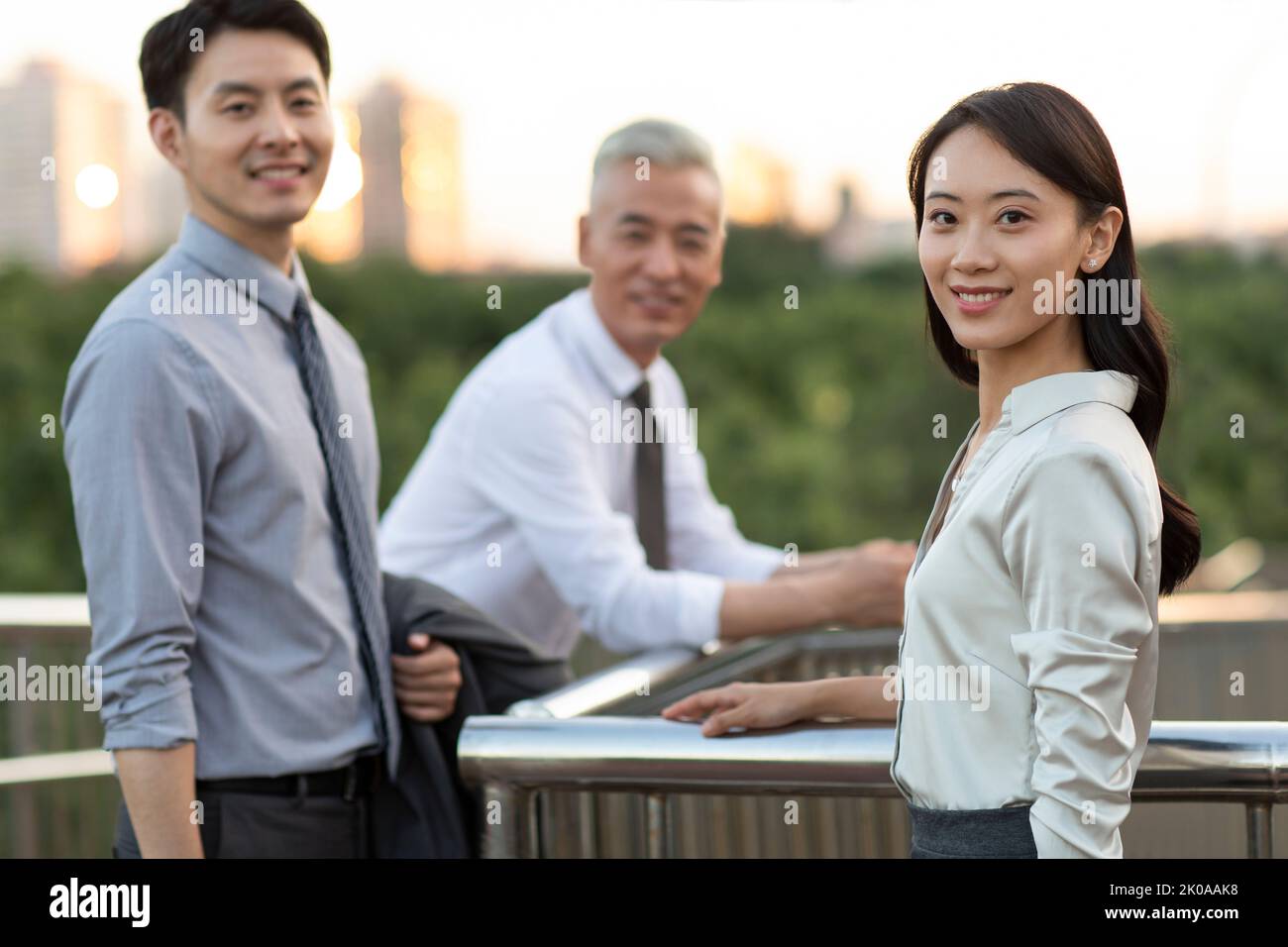 Portrait of confident Chinese business people Stock Photo - Alamy