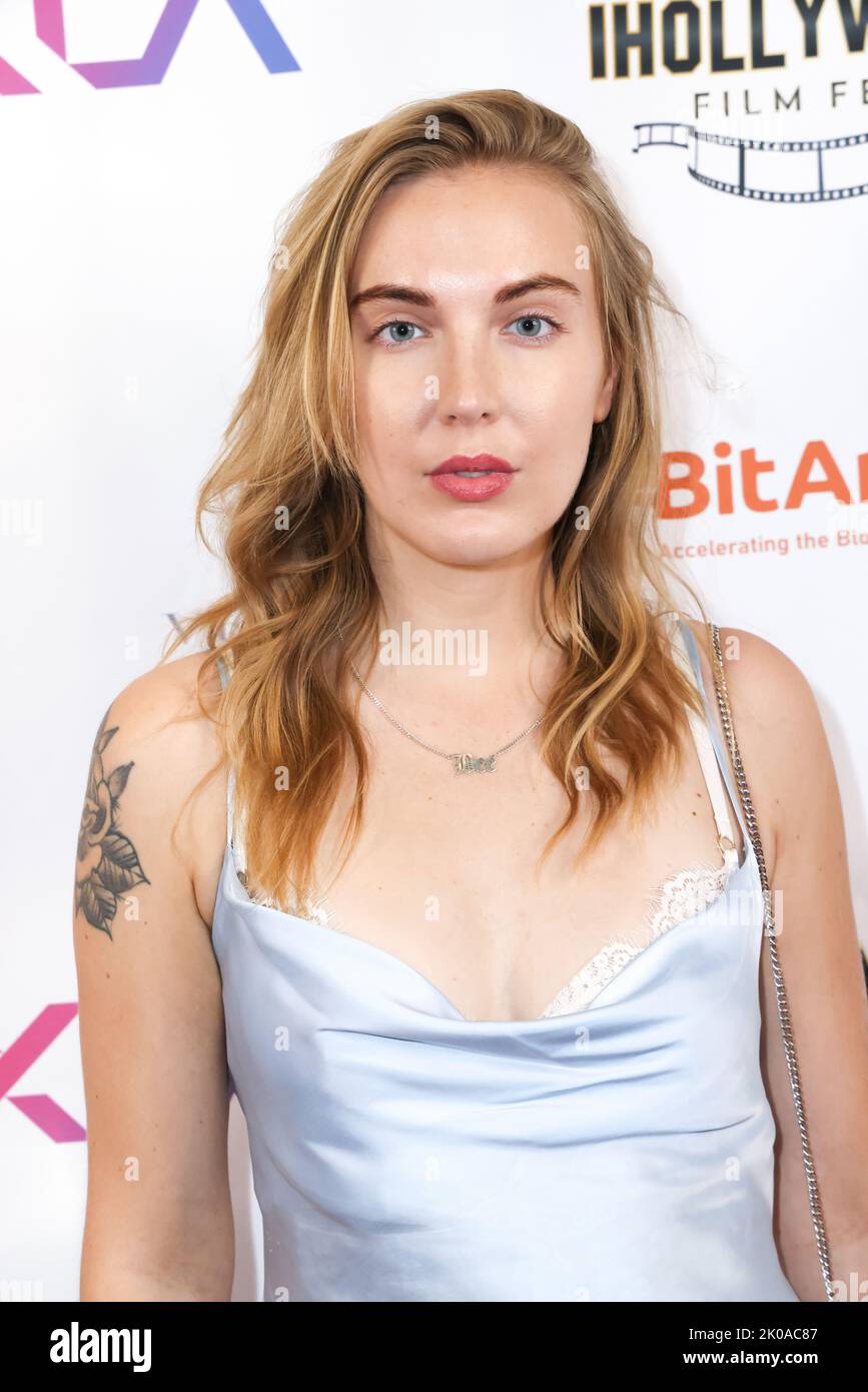 Hollywood, California, USA. 8th September, 2022. Bee Davies attending ...