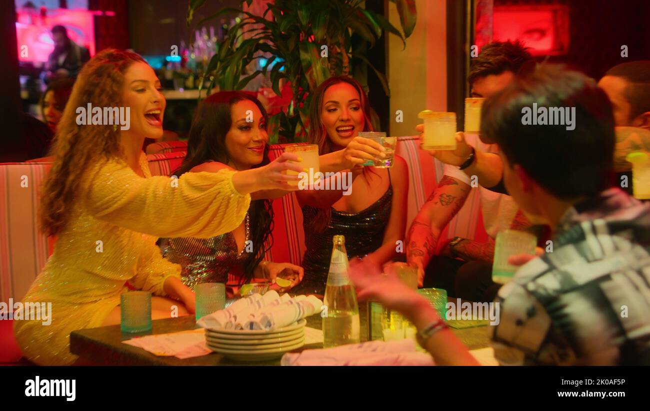 SELLING THE O.C., from left: Polly Brindle, Brandi Marshall, Lauren ...