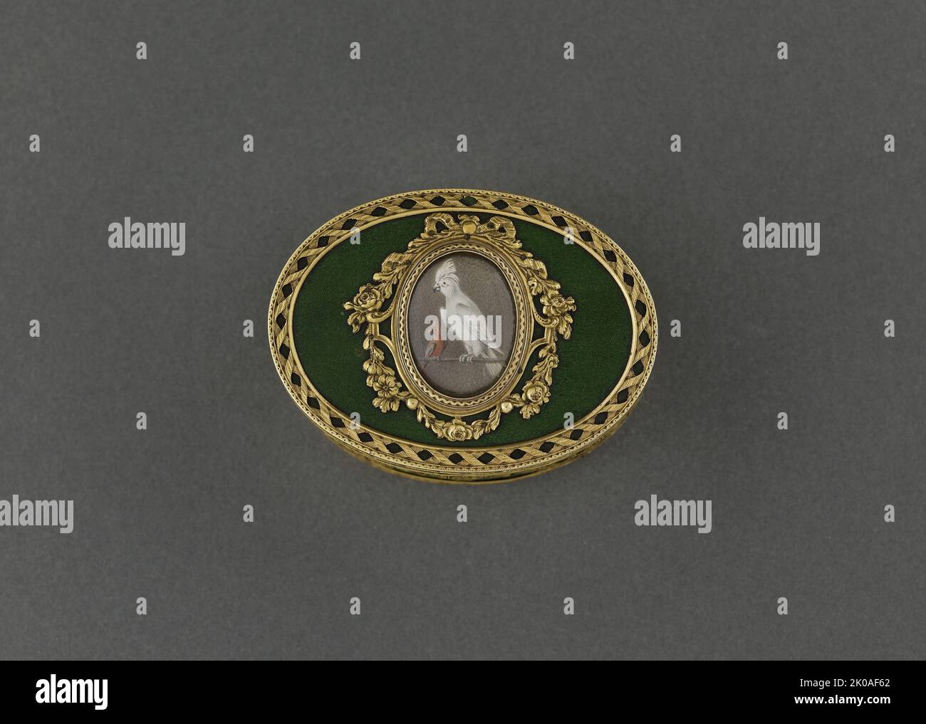 The golden snuff box hi-res stock photography and images - Alamy