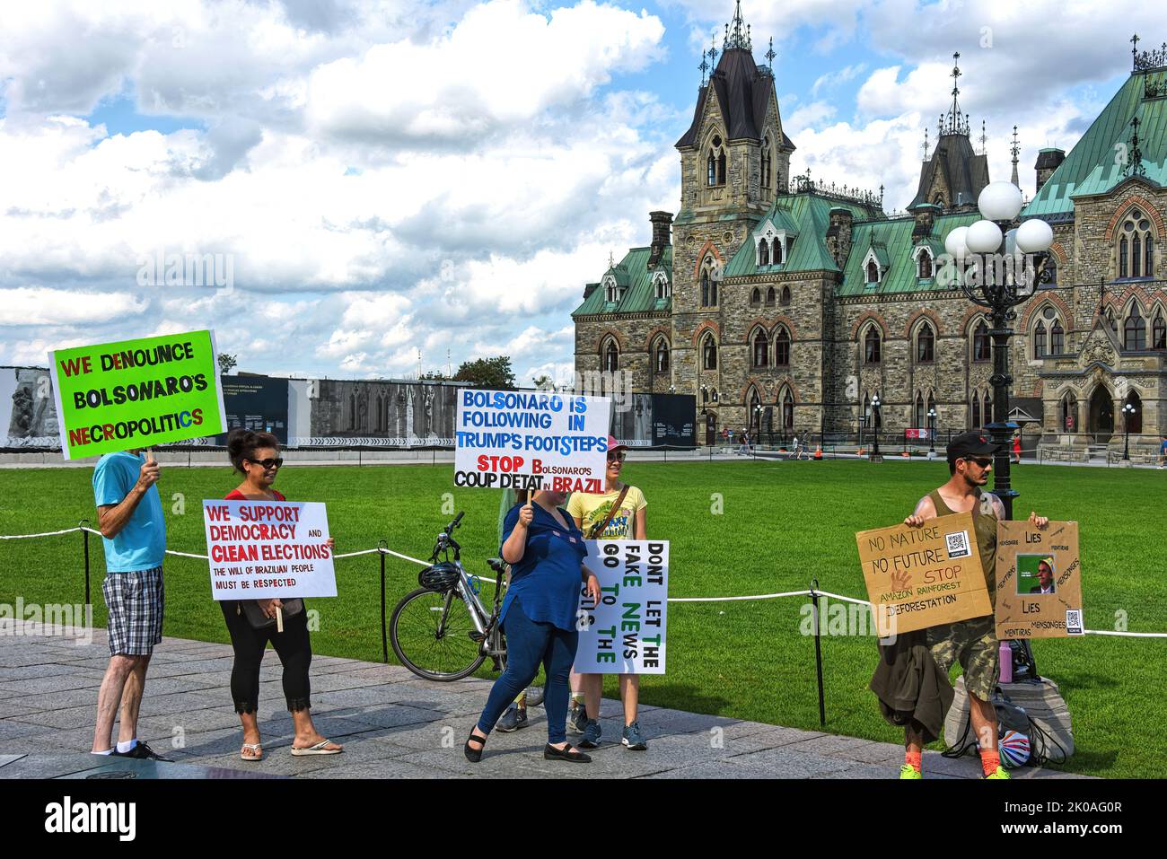 2022 election results hi-res stock photography and images - Alamy