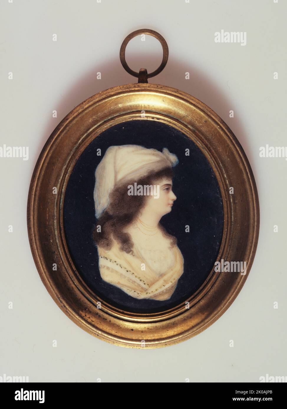 Cameo profile portrait hi-res stock photography and images - Alamy